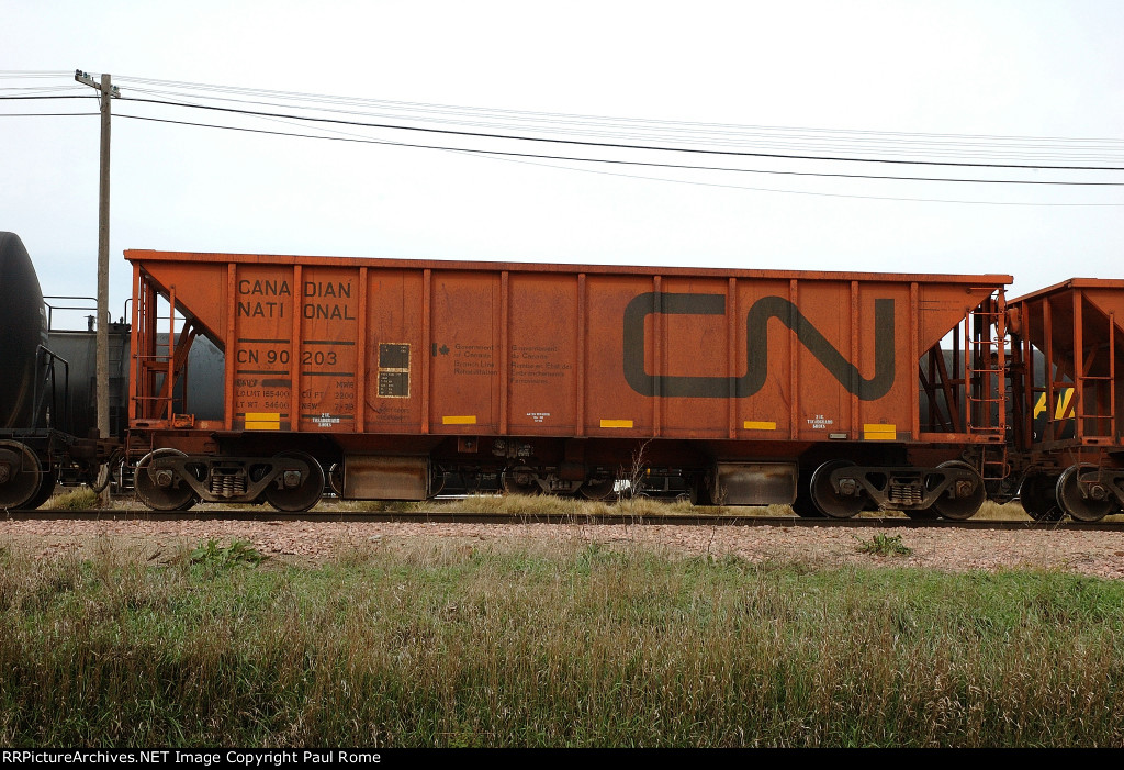 CN 90203, Ballast Hopper, on the CN-IC